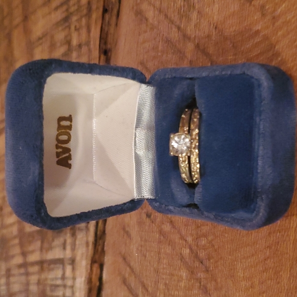 Avon | Jewelry | Vintage Avon Wedding Set | Poshmark